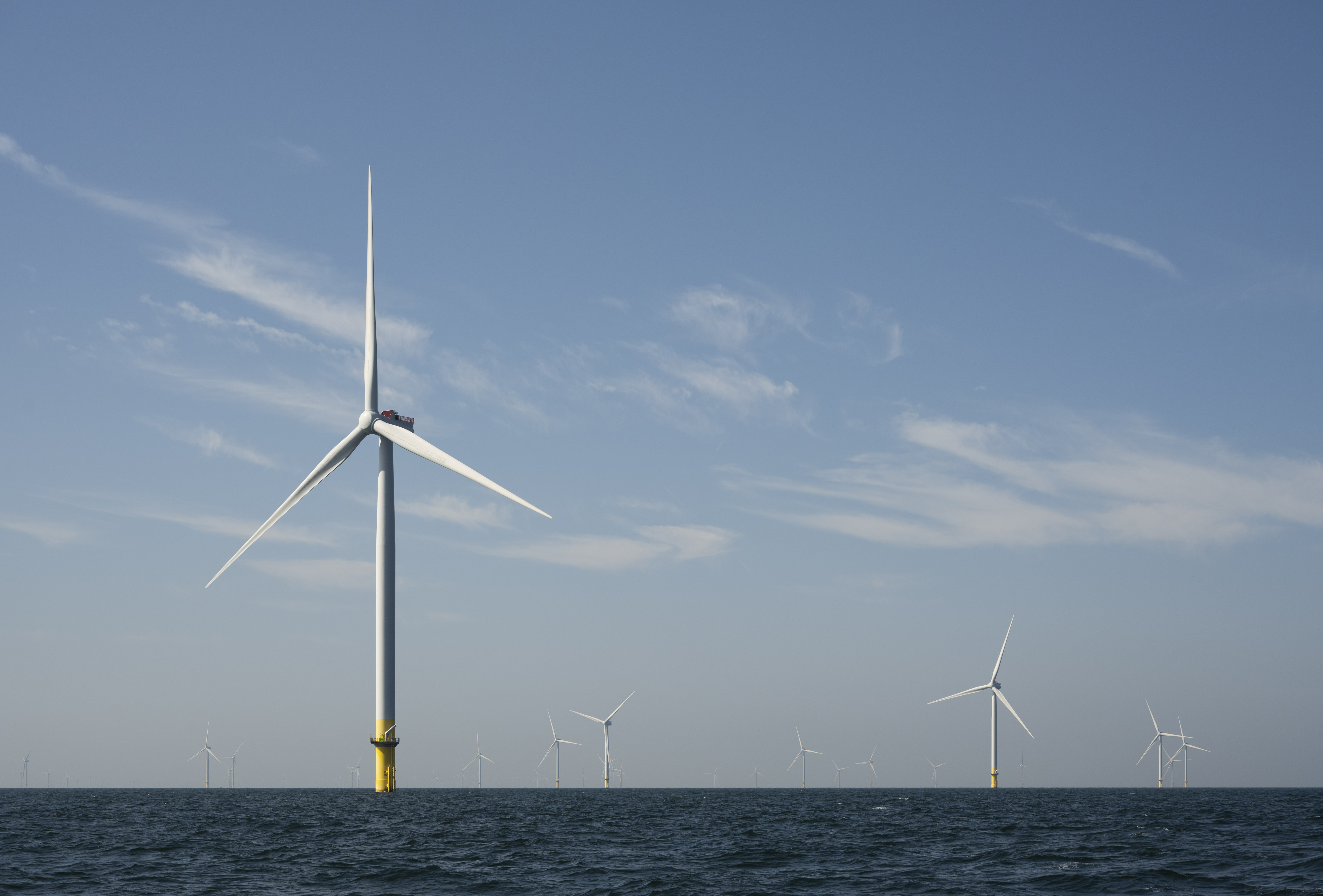 Noordzeker and Zeevonk II receive permits for the largest Dutch wind ...